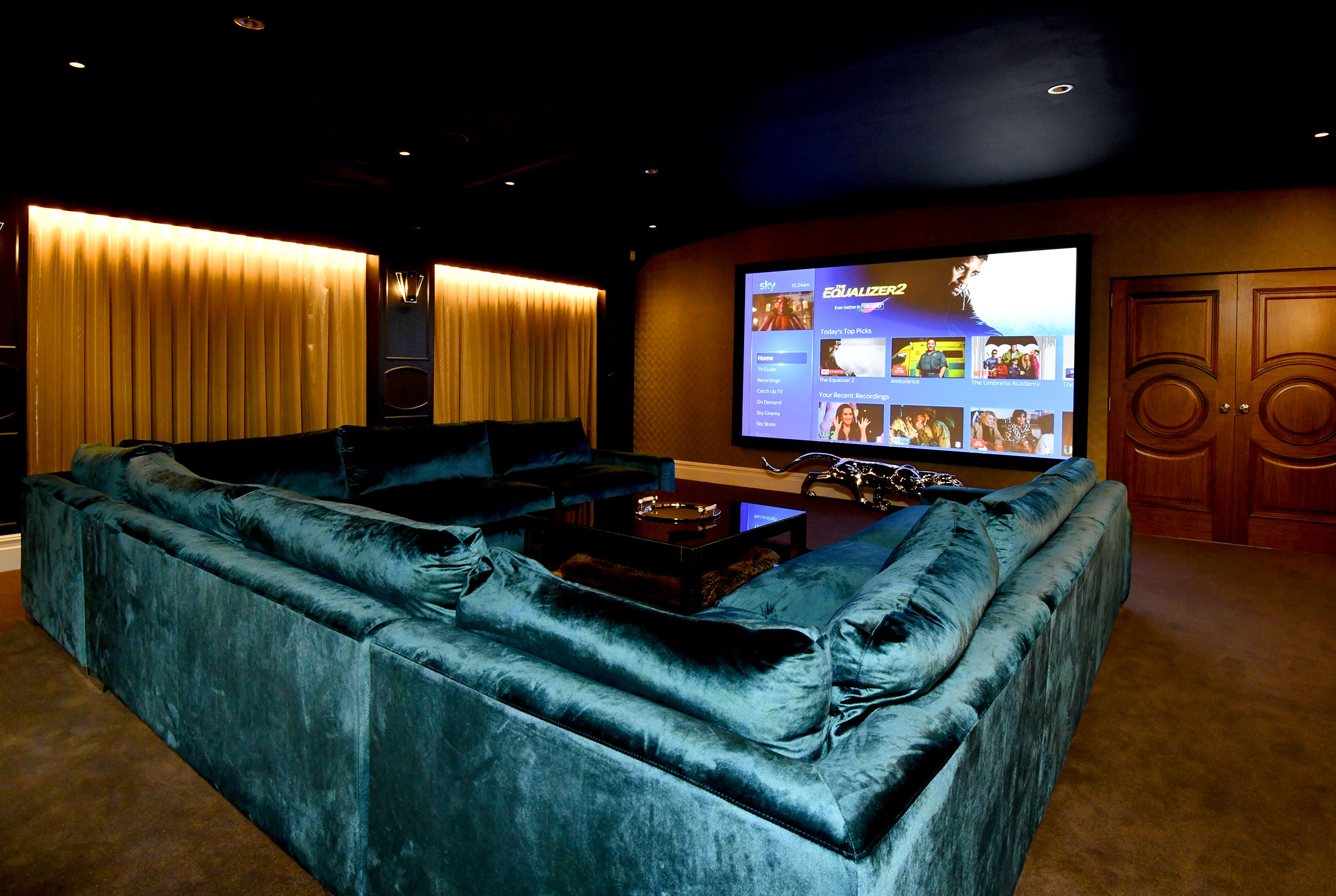 Home Cinema Installation AV Automated System In Oxford
